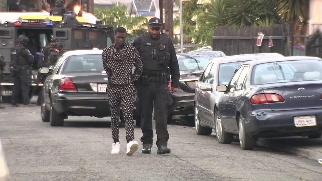 Oakland California Street Gangs East Bay Officials Announce Crackdown