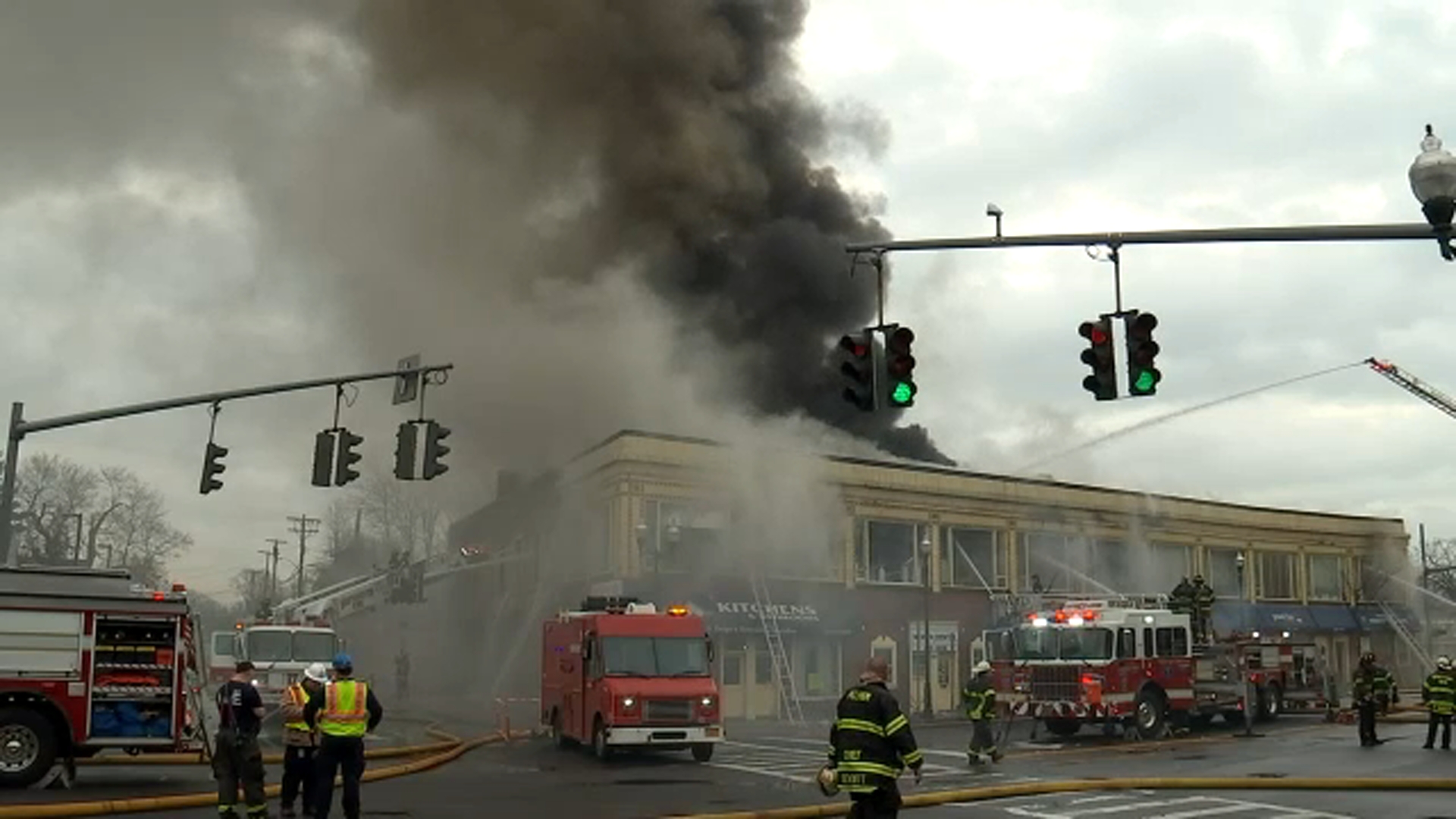 5 Images Fire Detroit Reveals 5 Sparkling New Fire Engines