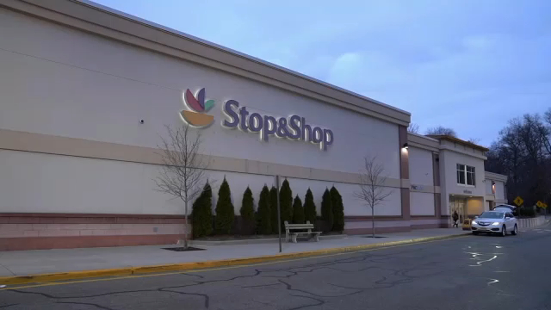 Stop And Shop Car
